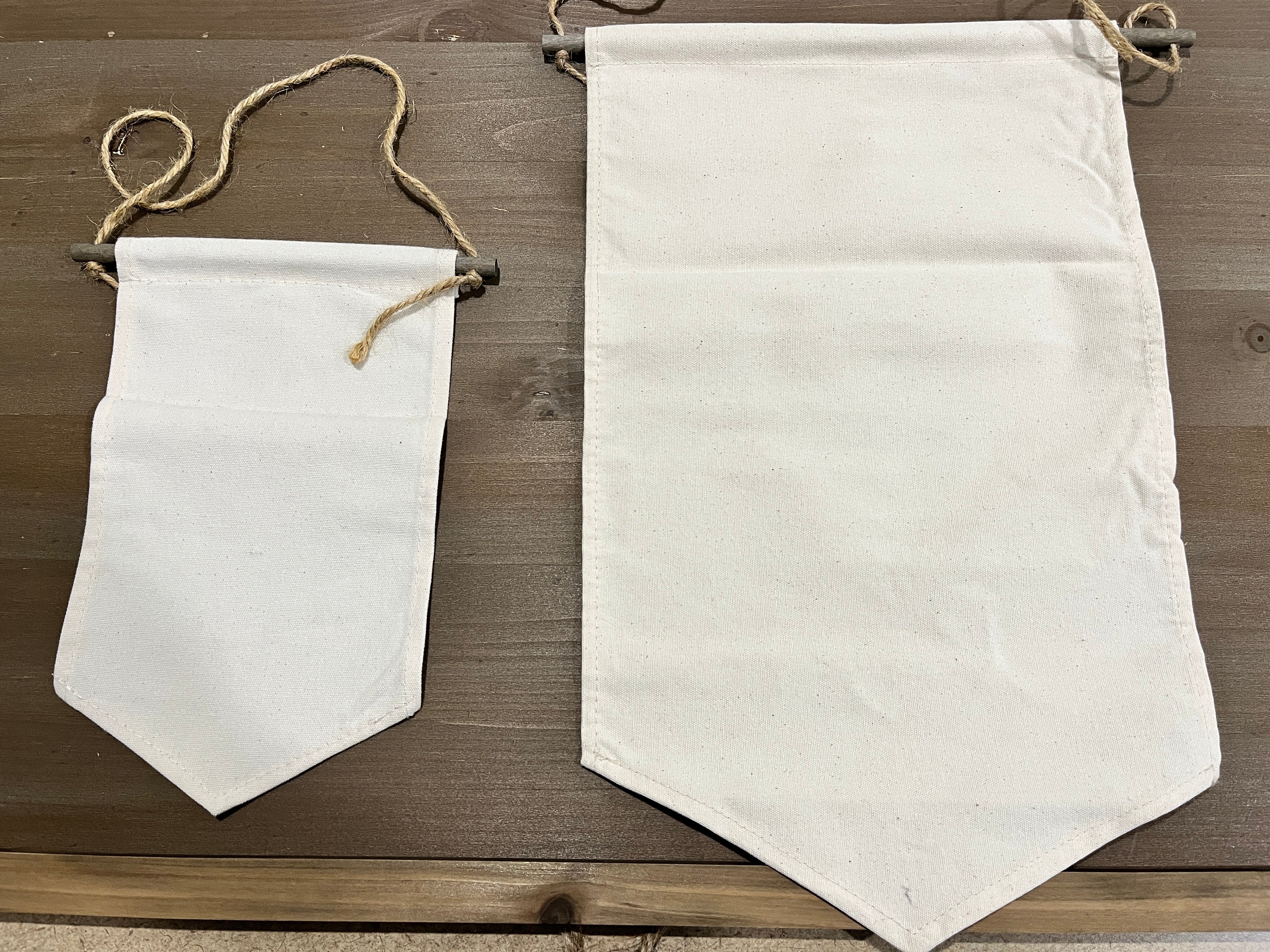 Canva Pennant Banner – dmcreative